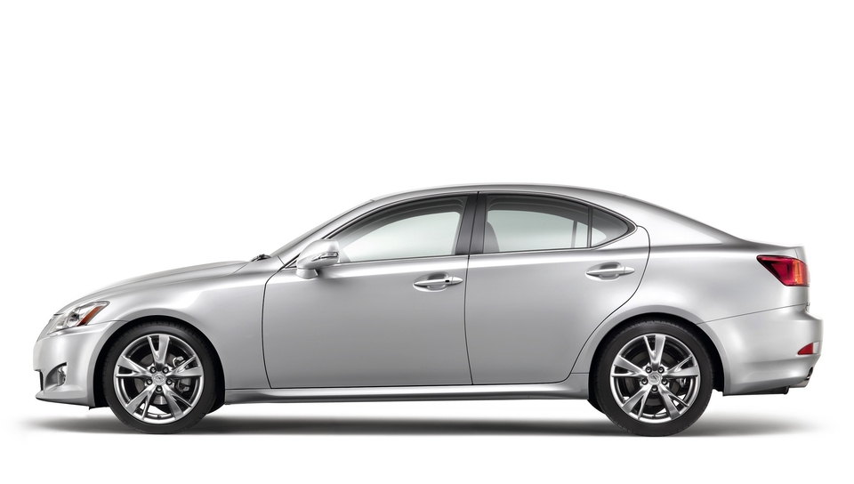 6-cylindres et Crit’air 2, BMW 325i ou Lexus IS250