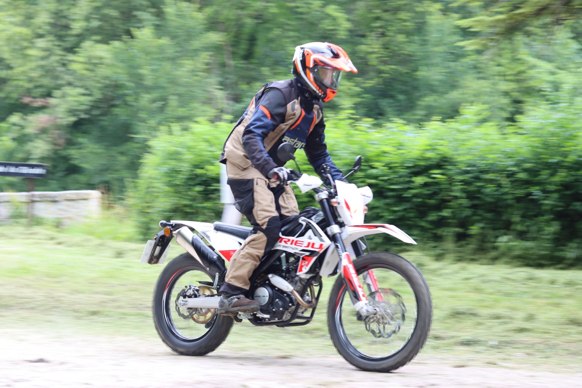 Essai - Rieju 125 Marathon Pro (2023) : le trail permis B - Page 2