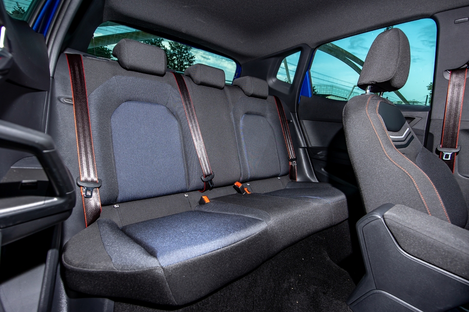 Comparatif - Seat Arona VS Citroën C3 Aircross : vétérans, mais avec ...