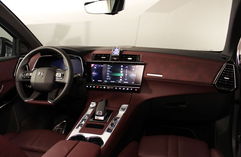 Présentation vidéo - DS 7 Crossback : retour aux origines