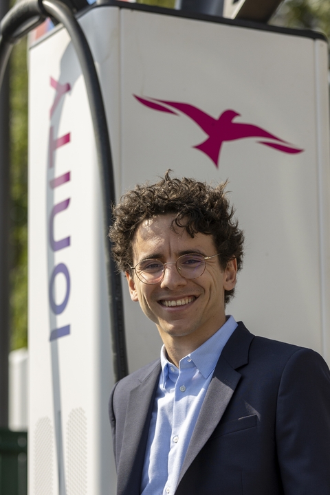 Ionity: "le temps moyen de recharge est de 28 minutes"