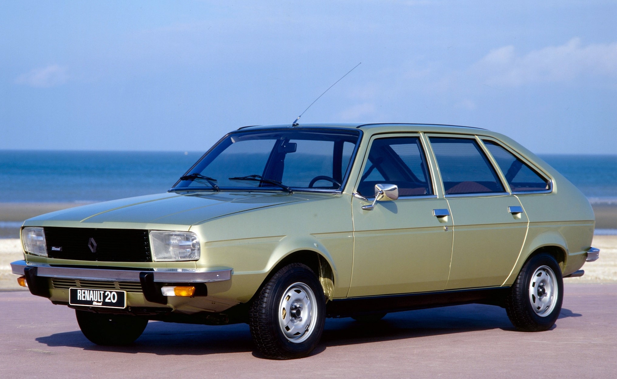 Renault 20 (1975 – 1983), une familiale pas si pépère, dès 2 000