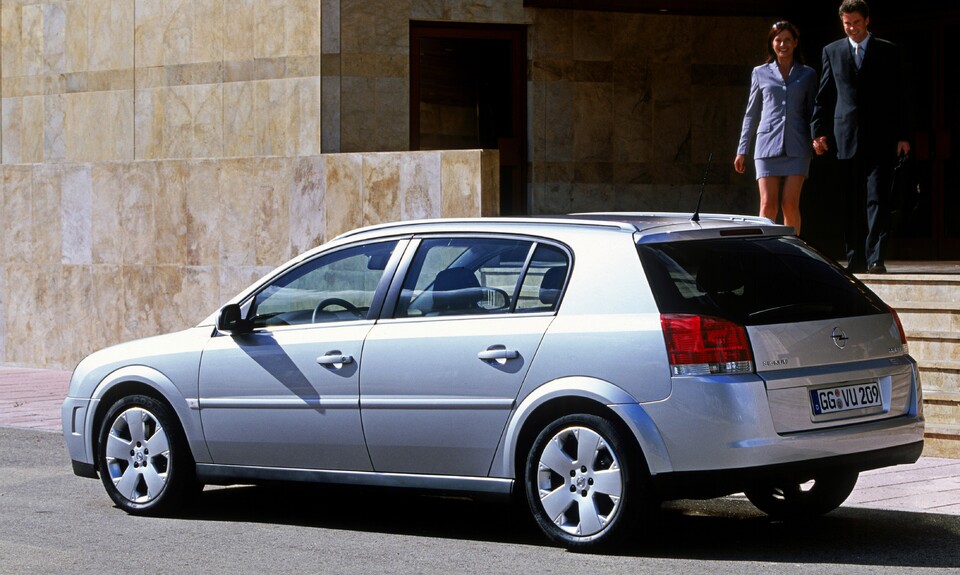 Opel Signum V6 CDTI vs Renault Vel Satis 3.0 DCI, pour des voyages dans ...