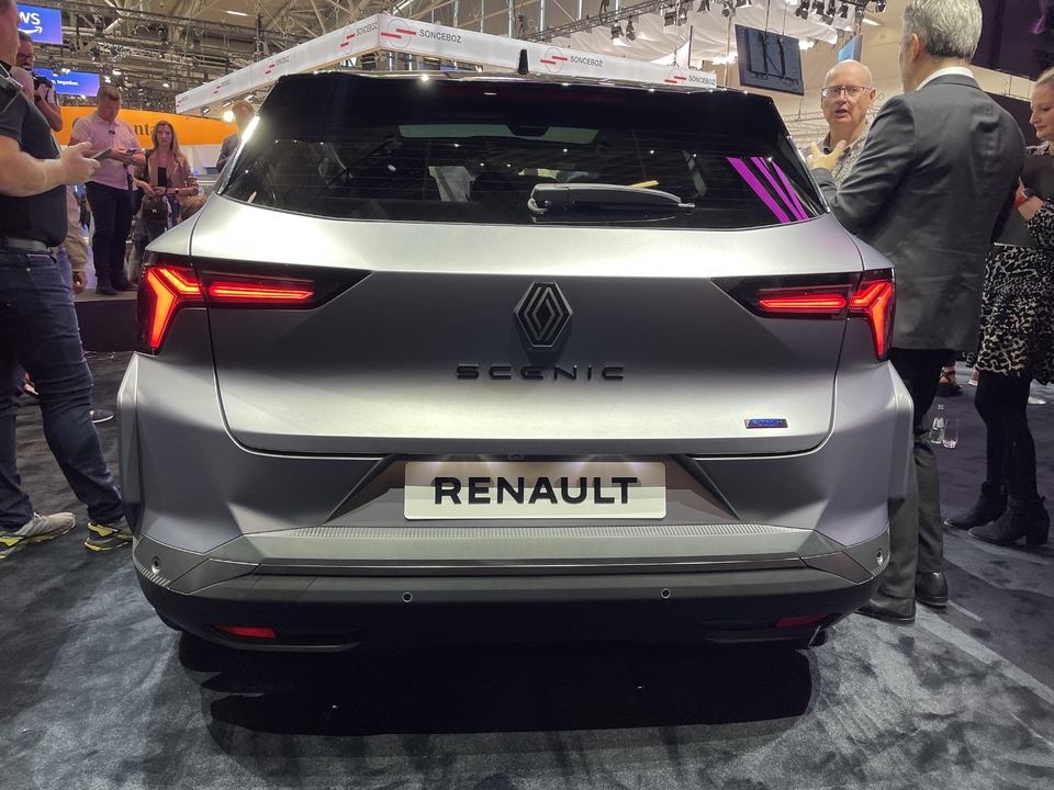 Renault Scenic : SUV et électrique ! En direct du salon de Munich (2023)