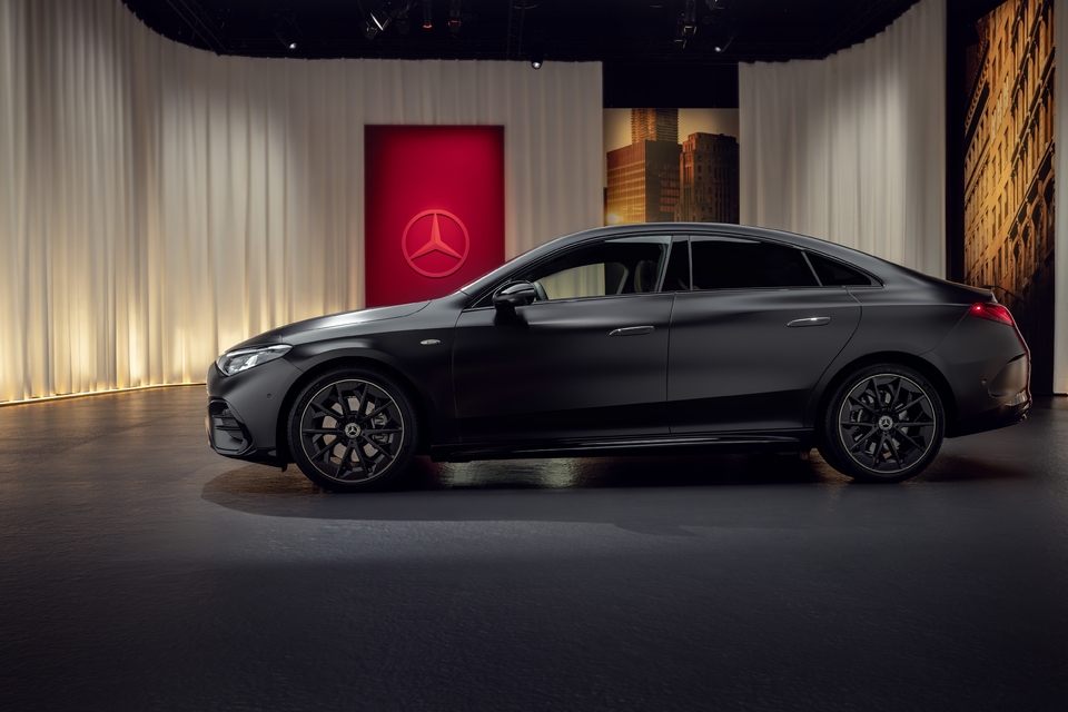 Mercedes CLA 3 électrique : la berline-coupé de tous les records, avec ...
