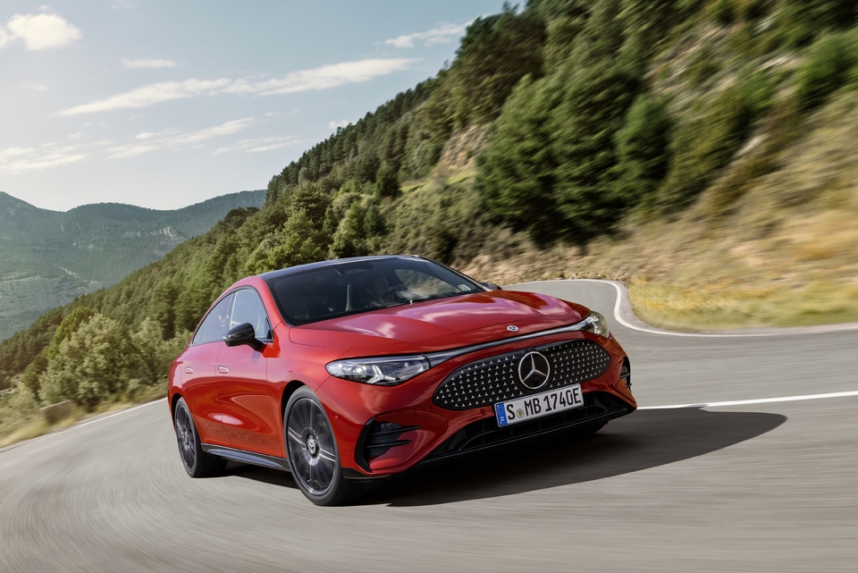 Mercedes CLA 3 électrique : la berline-coupé de tous les records, avec ...