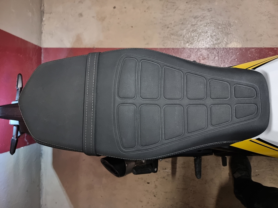 Essai - Lexmoto RSS 125 : roadster scrambler pour droitiers*