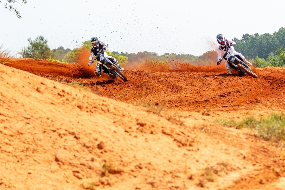 La première moto de cross de Triumph est bientôt prête