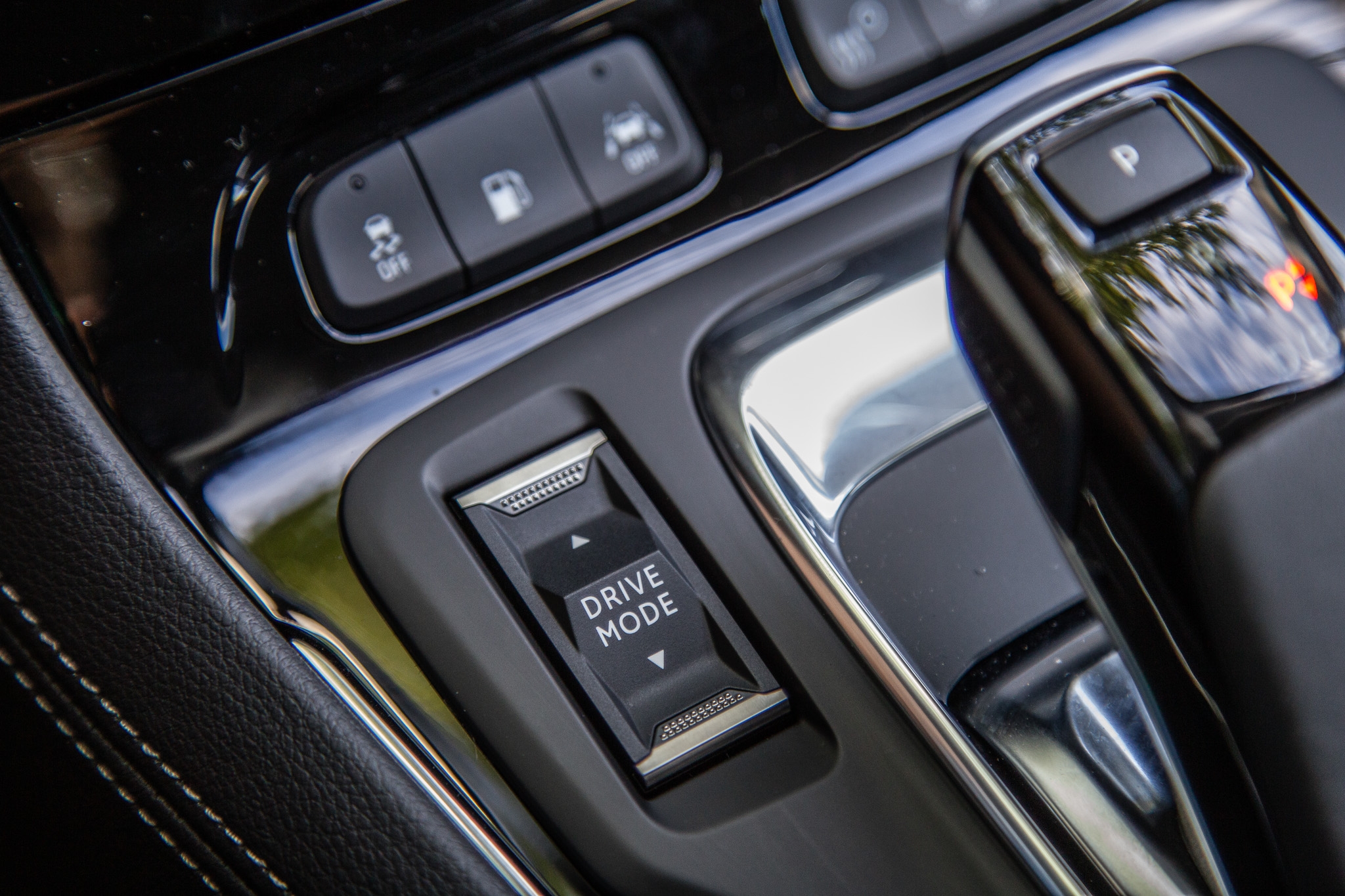 Comparatif - Ford Kuga PHEV VS Opel Grandland X Hybrid 225 : duel branché