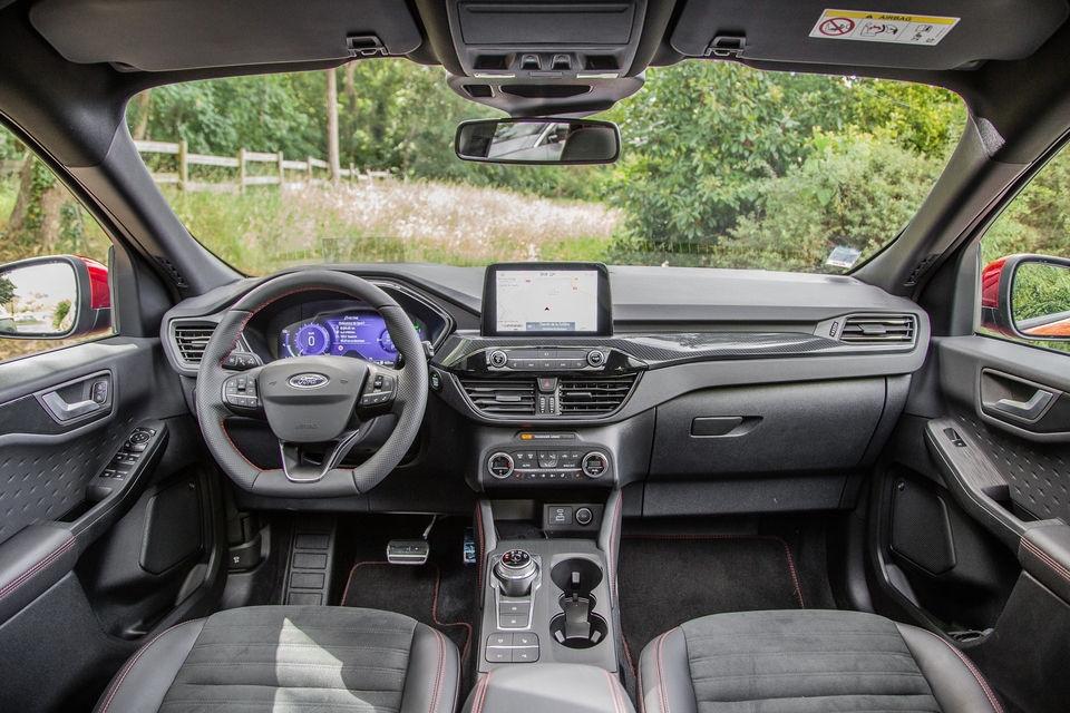 Comparatif - Ford Kuga PHEV VS Opel Grandland X Hybrid 225 : duel branché