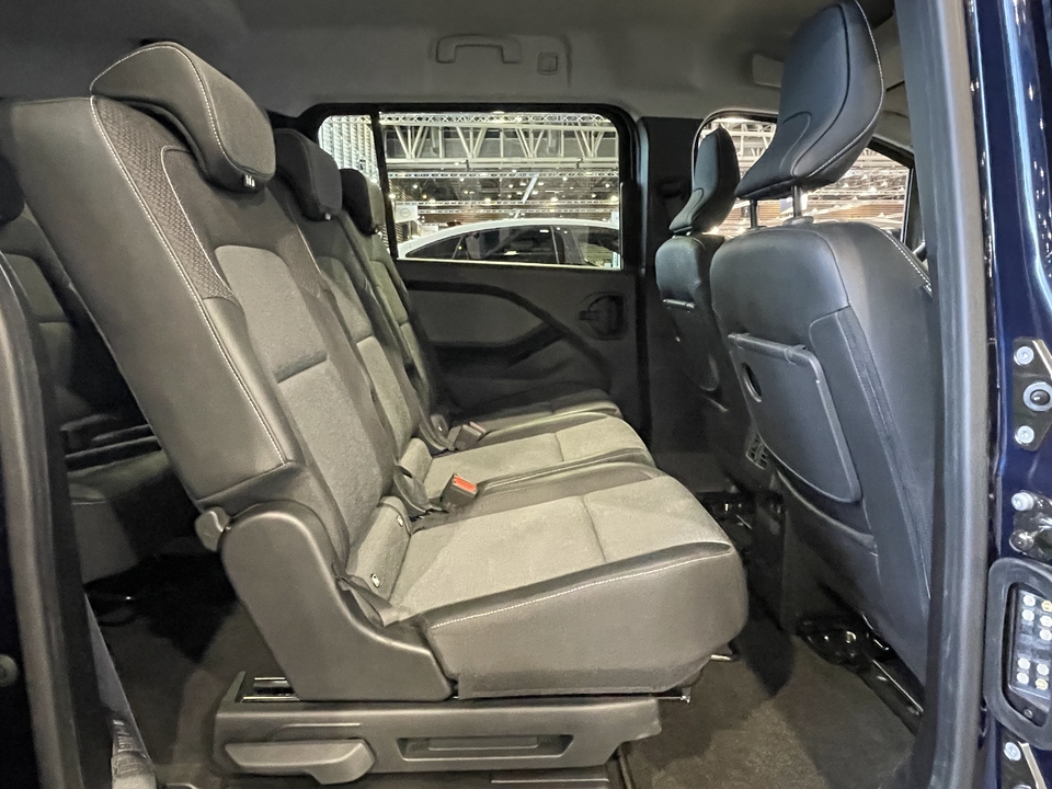 Nouveau Renault Grand Kangoo : transporteur de troupe ! En direct du ...