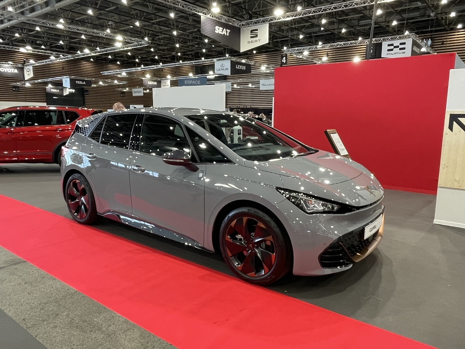 Le stand Seat/Cupra en direct du salon de Lyon 2023