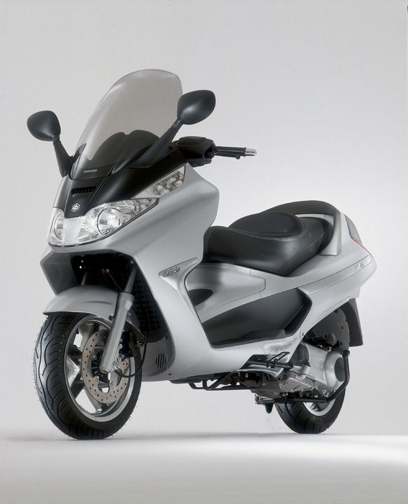 Fiche Technique Piaggio X8 125
