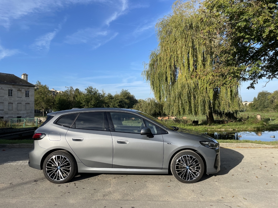 Essai - BMW 230e Active Tourer (2023) : un monospace de 326 ch hybride rechargeable ! - Page 4