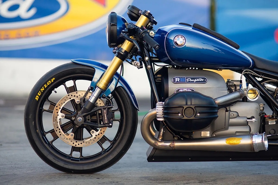 BMW R18 Dragster par Roland Sands : prête pour les runs