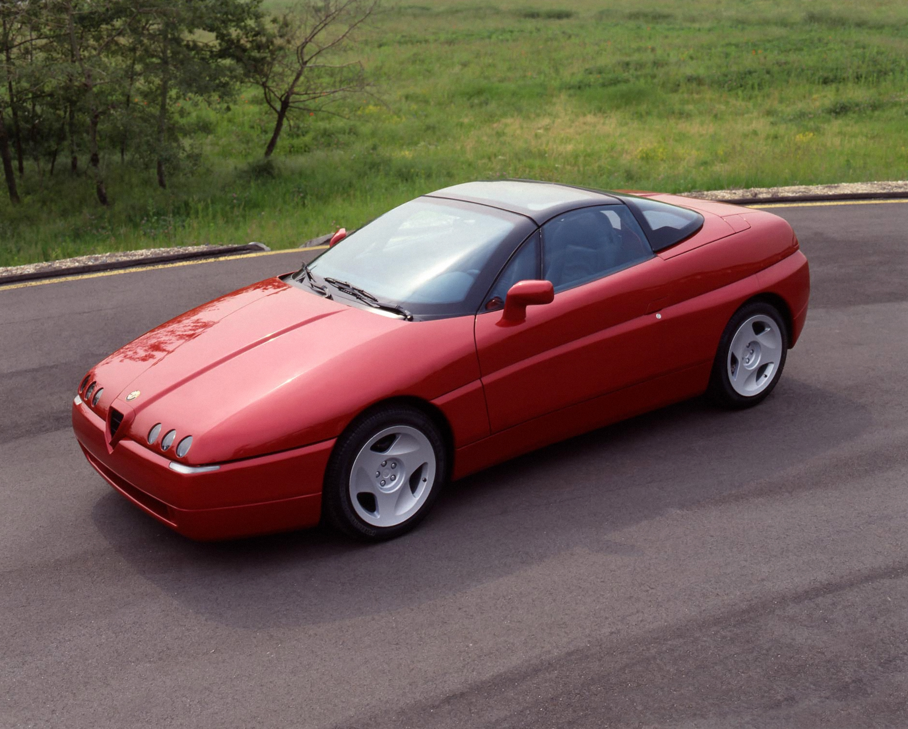 Alfa Romeo 916 V6 GTV/Spider (1994-2003), spectacle son et lumière, dès ...