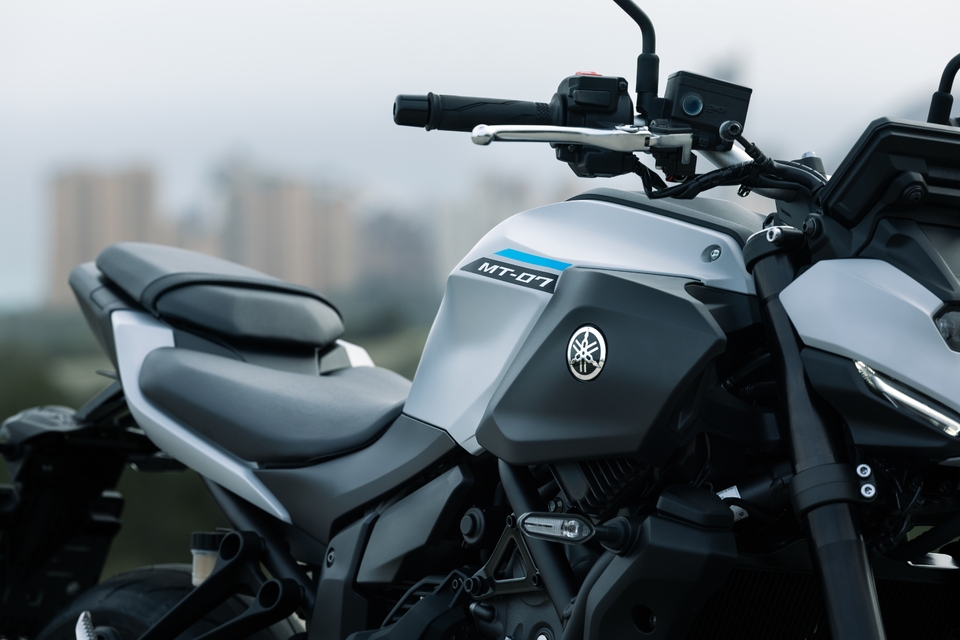 La Yamaha MT-07 Y-AMT 2025 est une toute nouvelle MT