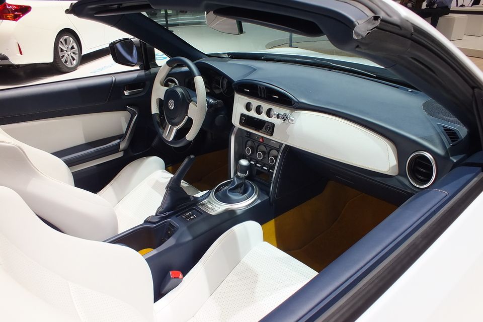 Vidéo en direct du salon de Genève 2013 - Toyota GT86 Open Concept ...