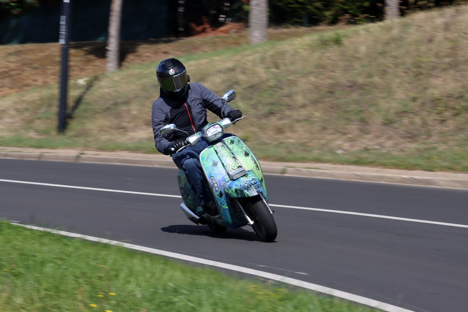 Essai – Lambretta V125 Special : le charme a prix mini - Page 2