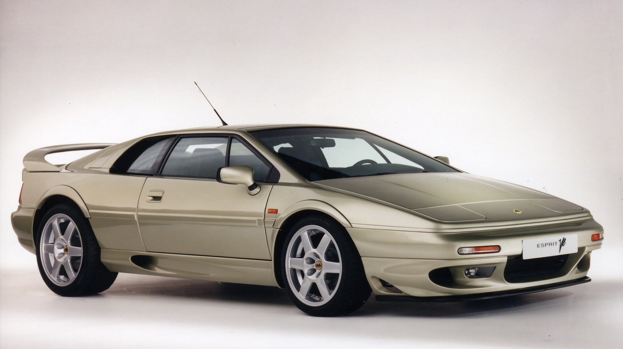 La grande réussite de la Citroën CX ? Ses rétroviseurs extérieurs