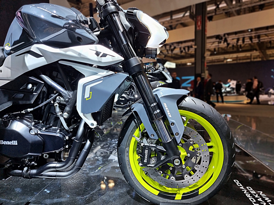 En direct du salon de Milan 2023 : une TNT 500 arrive