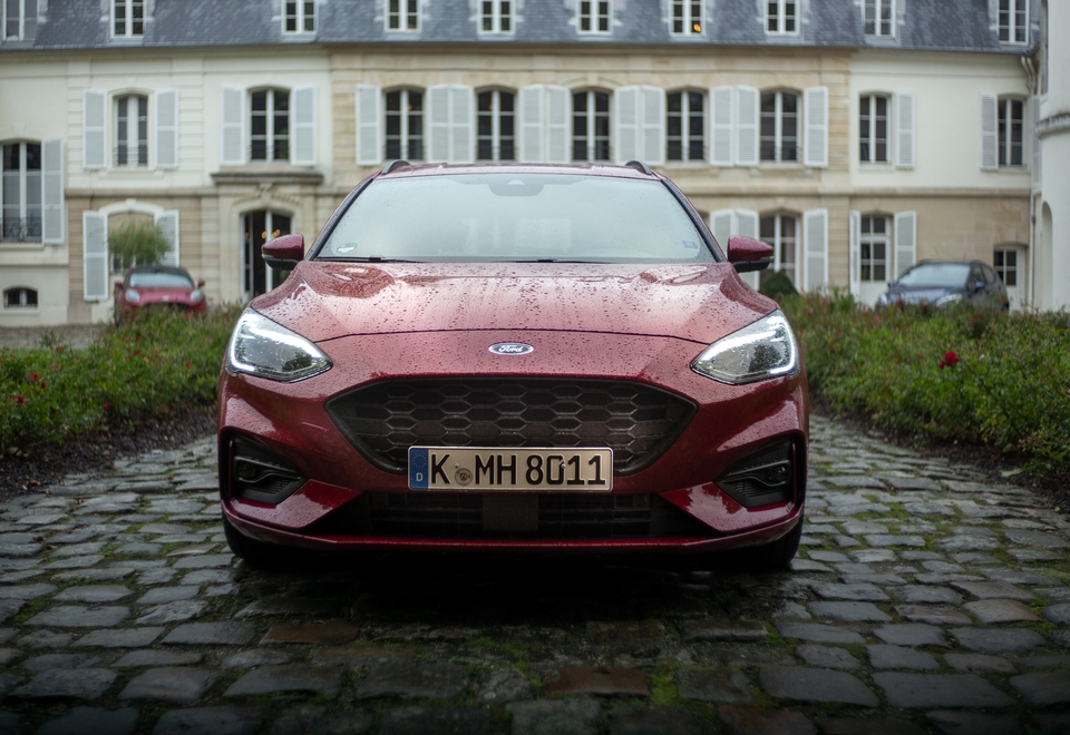 Essai - Ford Focus SW MHEV 155 ch (2020) : le break compact s’adapte au ...