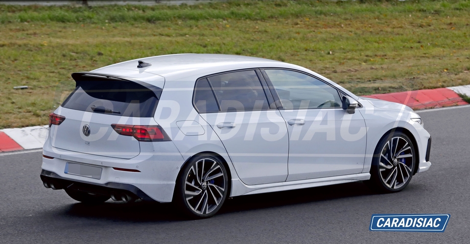 Scoop – Volkswagen Golf 8 : un lifting pour toute la famille