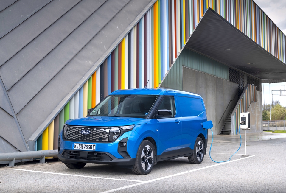 Ford E-Transit Courier, l'urbain électrique - Page 2