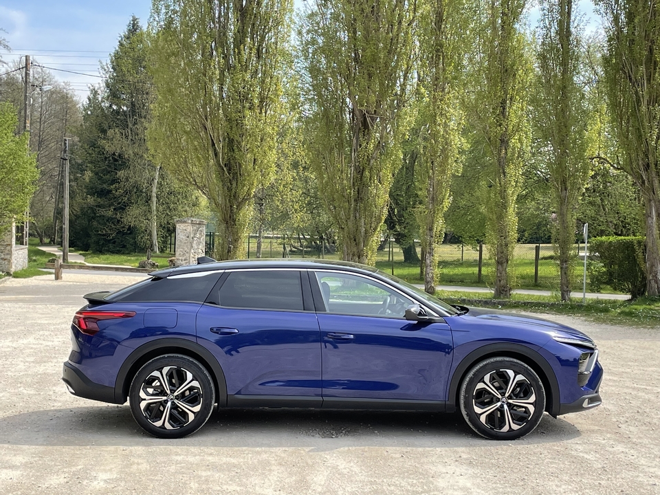 Essai - Citroen C5 X Puretech 130 ch (2022) : que vaut l'entrée de ...