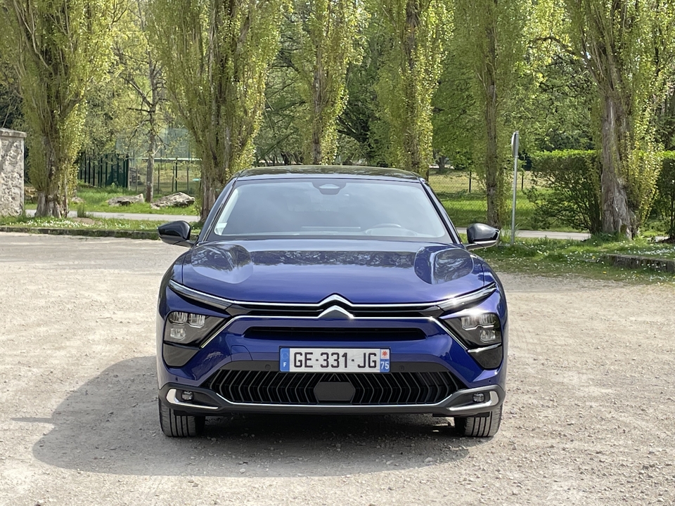 Essai - Citroen C5 X Puretech 130 ch (2022) : que vaut l'entrée de ...