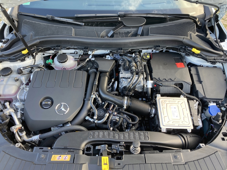 Decoding The Powerhouse Unraveling The Mysteries Of The Mercedes 2017 Gla 250 Can Bus Energy Distributorfeed