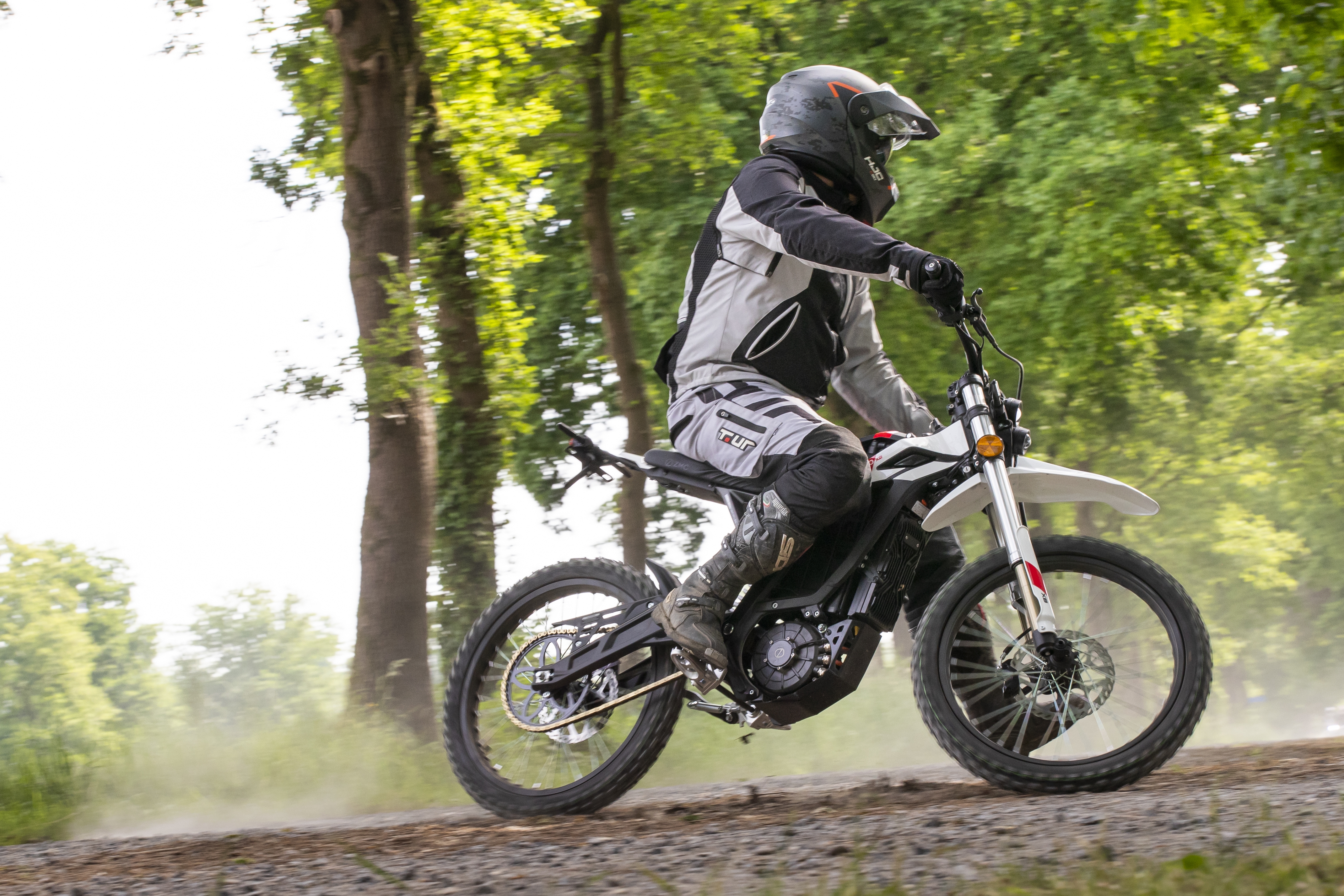 L’électrique de poche Zero Motorcycles XB 2025 va-t-elle éradiquer le ...