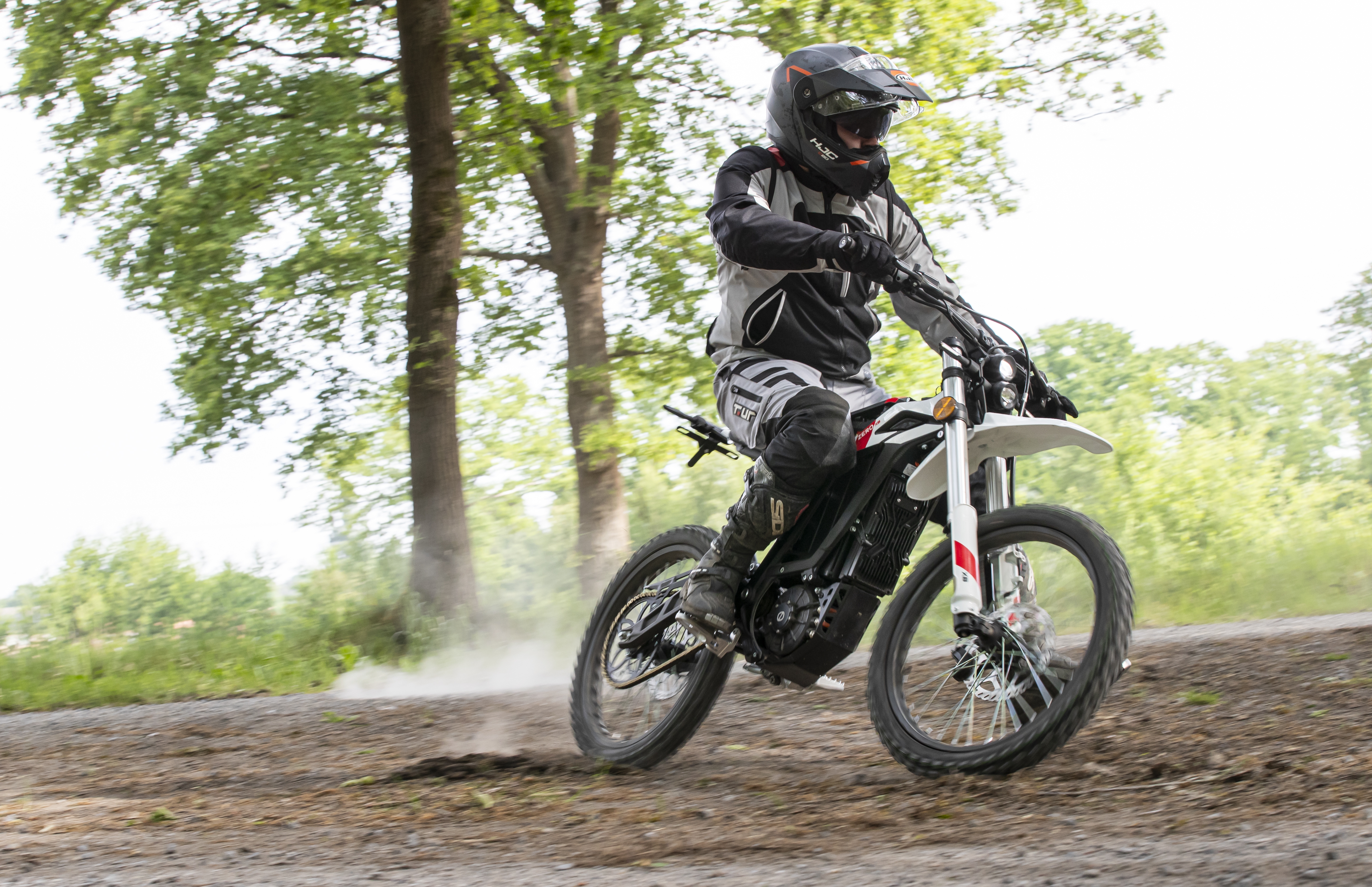 L’électrique de poche Zero Motorcycles XB 2025 va-t-elle éradiquer le ...