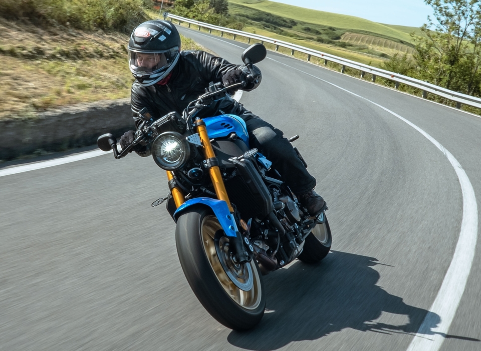 Essai - Yamaha XSR 900 mod. 2022 : rêve de sport - Page 2