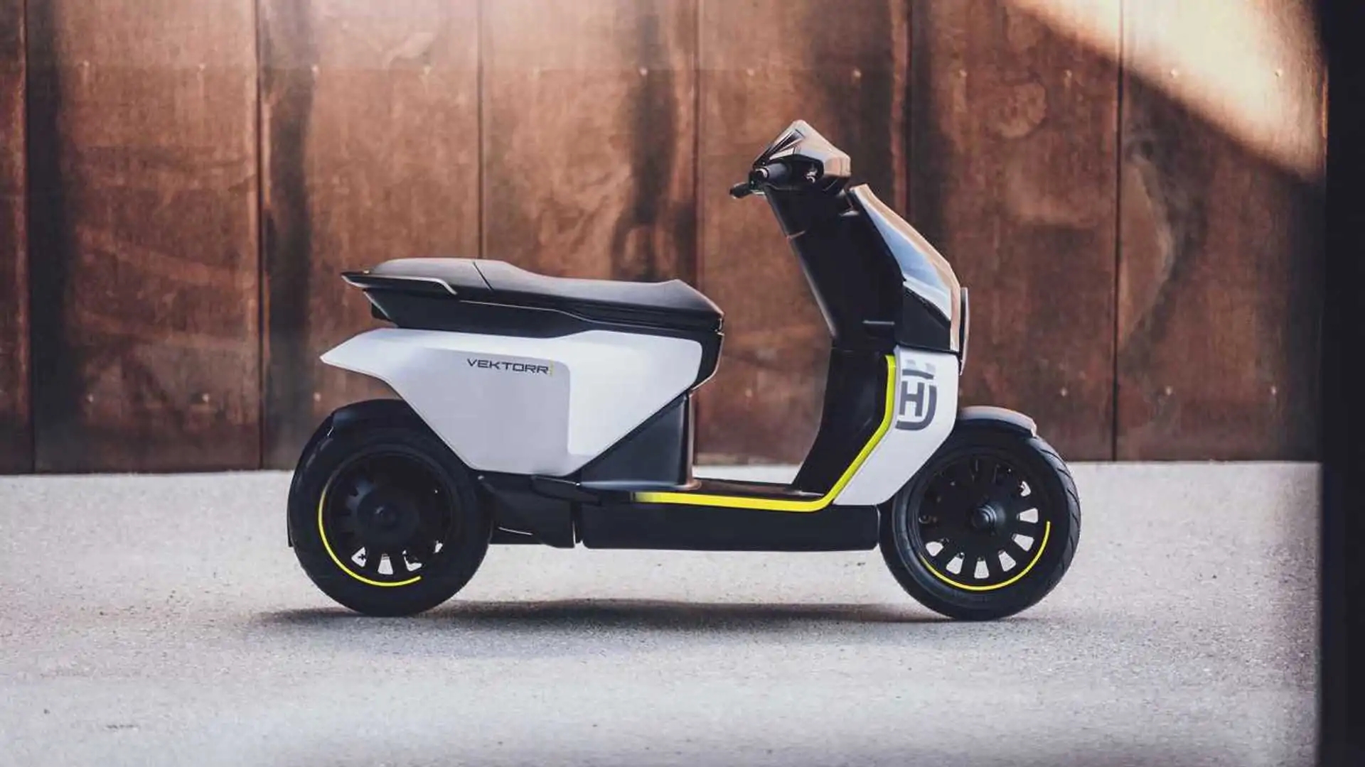 Bajaj dépose le nom Vector : scooter électrique Husqvarna en approche