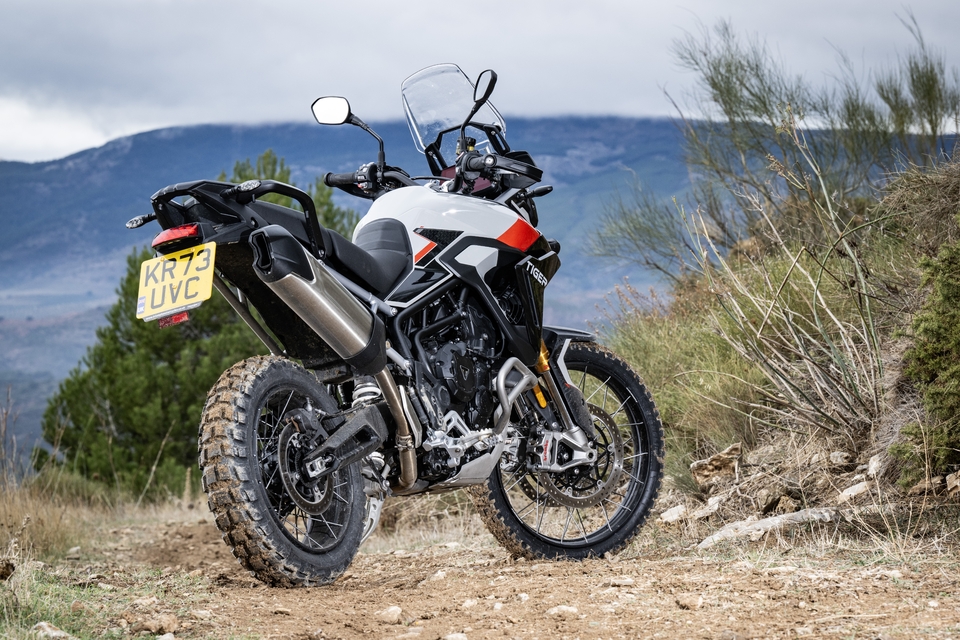 Essai -Triumph Tiger Rally 900 (2024) : et maintenant, sautez