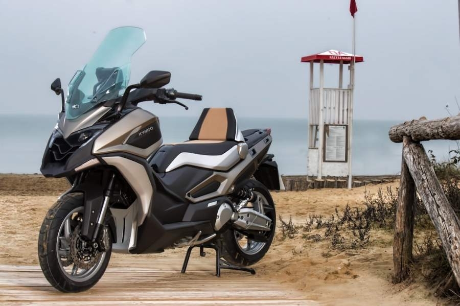 Kymco va lancer un scooter d'aventure : un concurrent pour le Honda X-ADV