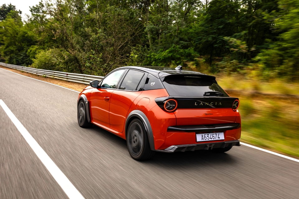 Lancia Ypsilon HF : l'éléphant qui trompe énormément