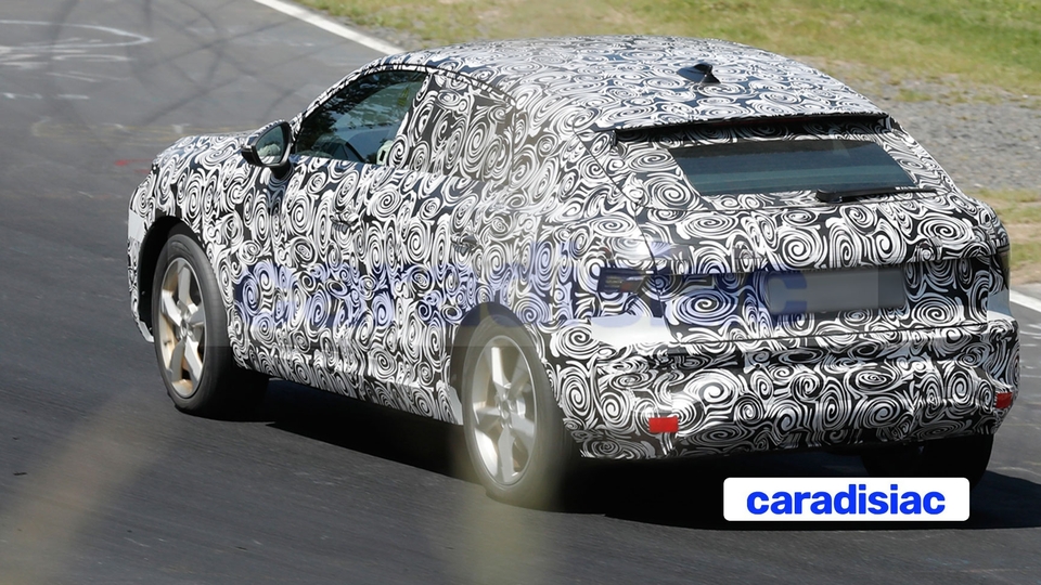 Audi vient de dévoiler le nouveau SUV Q3 mais la version Sportback est ...