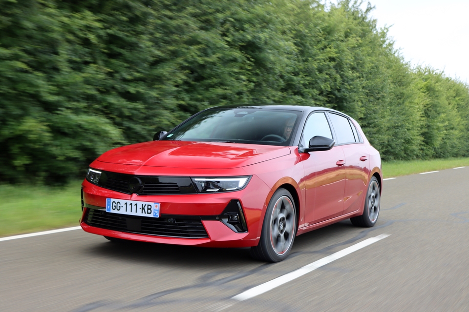 Essai - Opel Astra 1.2 130 ch (2022) : que vaut la seule version ...