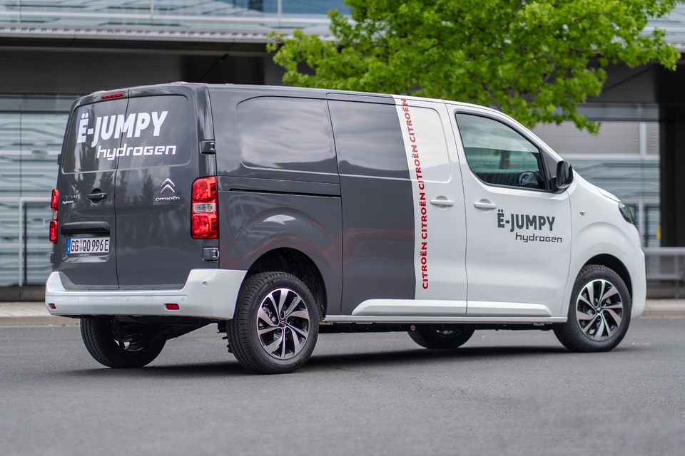 Essai - Citroën ë-Jumpy Hydrogen (2022) : un fourgon à 116 000