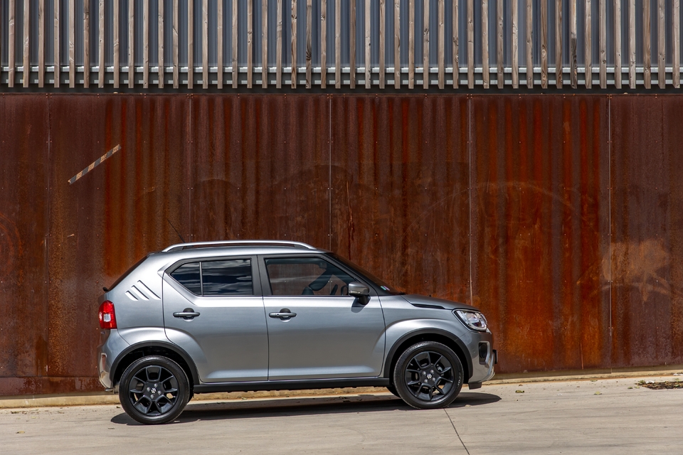 Comparatif : Toyota Aygo X VS Suzuki Ignis : deux stratégies pour un ...