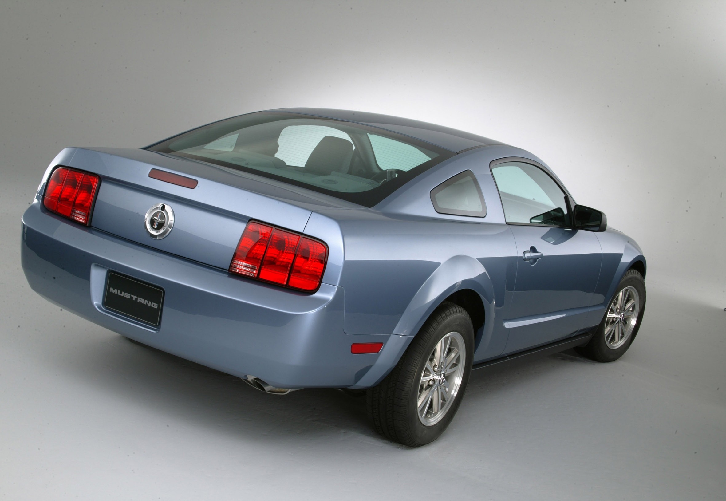 Ford Mustang V (2004-2014) : rustique et mythique, dès 15 000