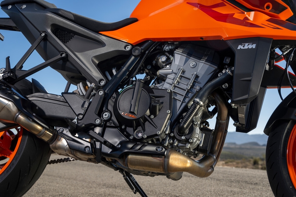 Essai - KTM 990 Duke (2024) : franc tireur