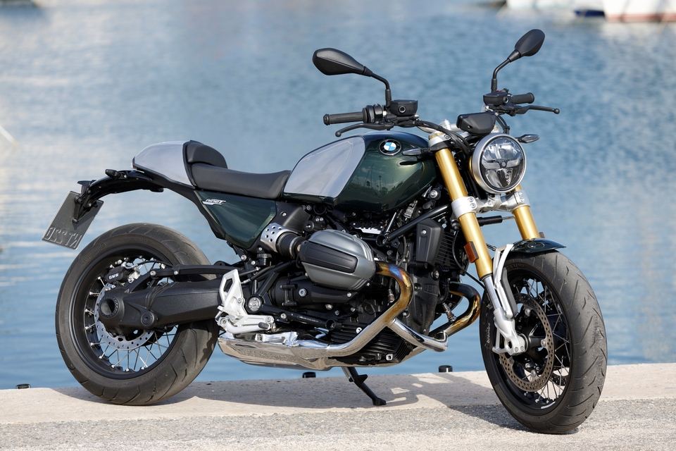 Essai - BMW R12 nineT (2024): regard dans le rétro