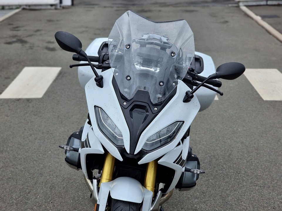 Comparatif - Honda NT1100 Vs BMW R1250 : du sport dans le touring