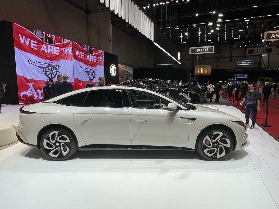 IM LS6, L7 LS7 : l'offensive est prévue en 2025 - Vidéo en direct du salon de Genève 2024