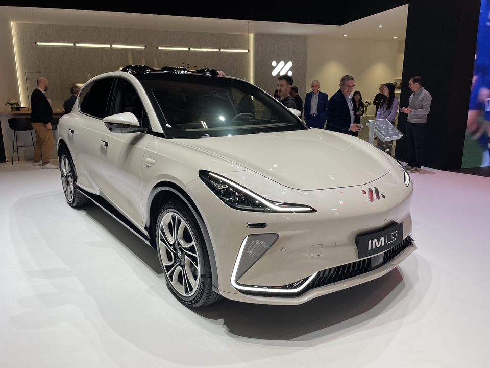 IM LS6, L7 LS7 : l'offensive est prévue en 2025 - Vidéo en direct du salon de Genève 2024