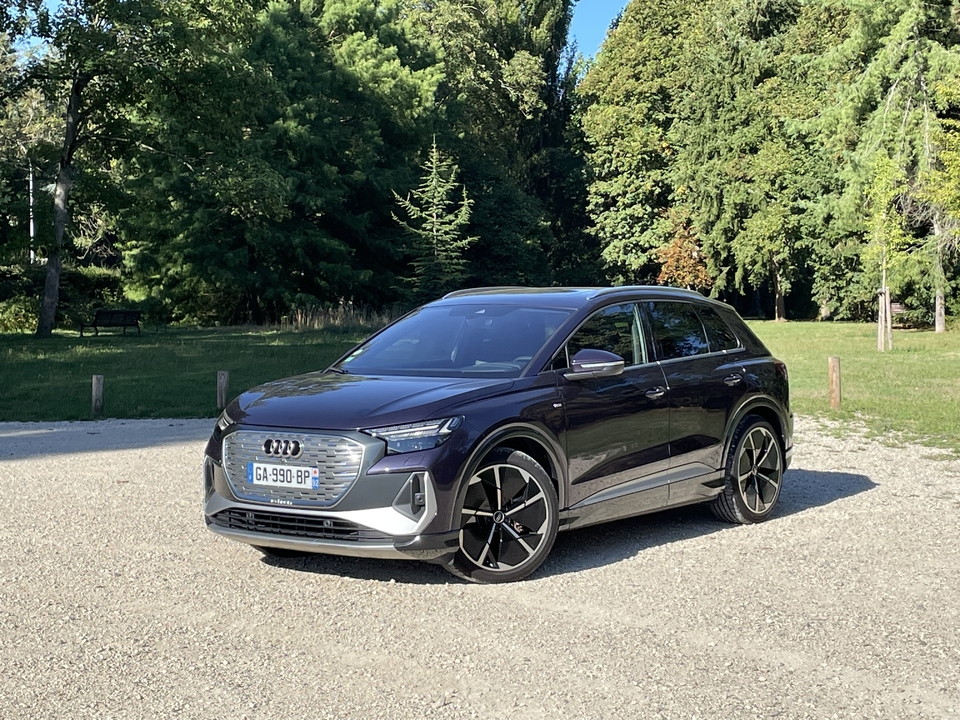 Essai - Audi Q4 e-Tron 50 (2022) : que vaut la version la plus puissante du SUV compact des ...