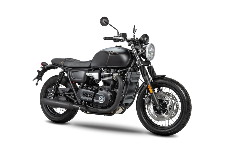 Brixton Cromwell 1200 : la concurrente de la Triumph Bonneville arrive ...
